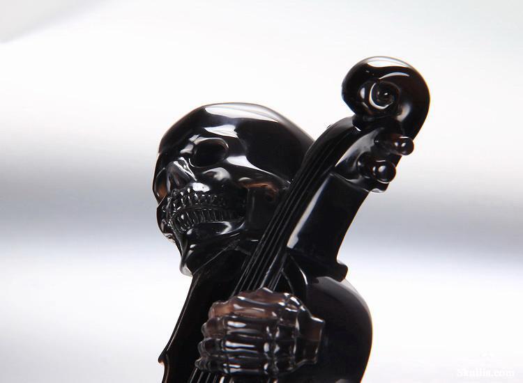 Mar 28, 2015 ACSAD (A Crystal Skull a Day) - The Cellist - Black ...