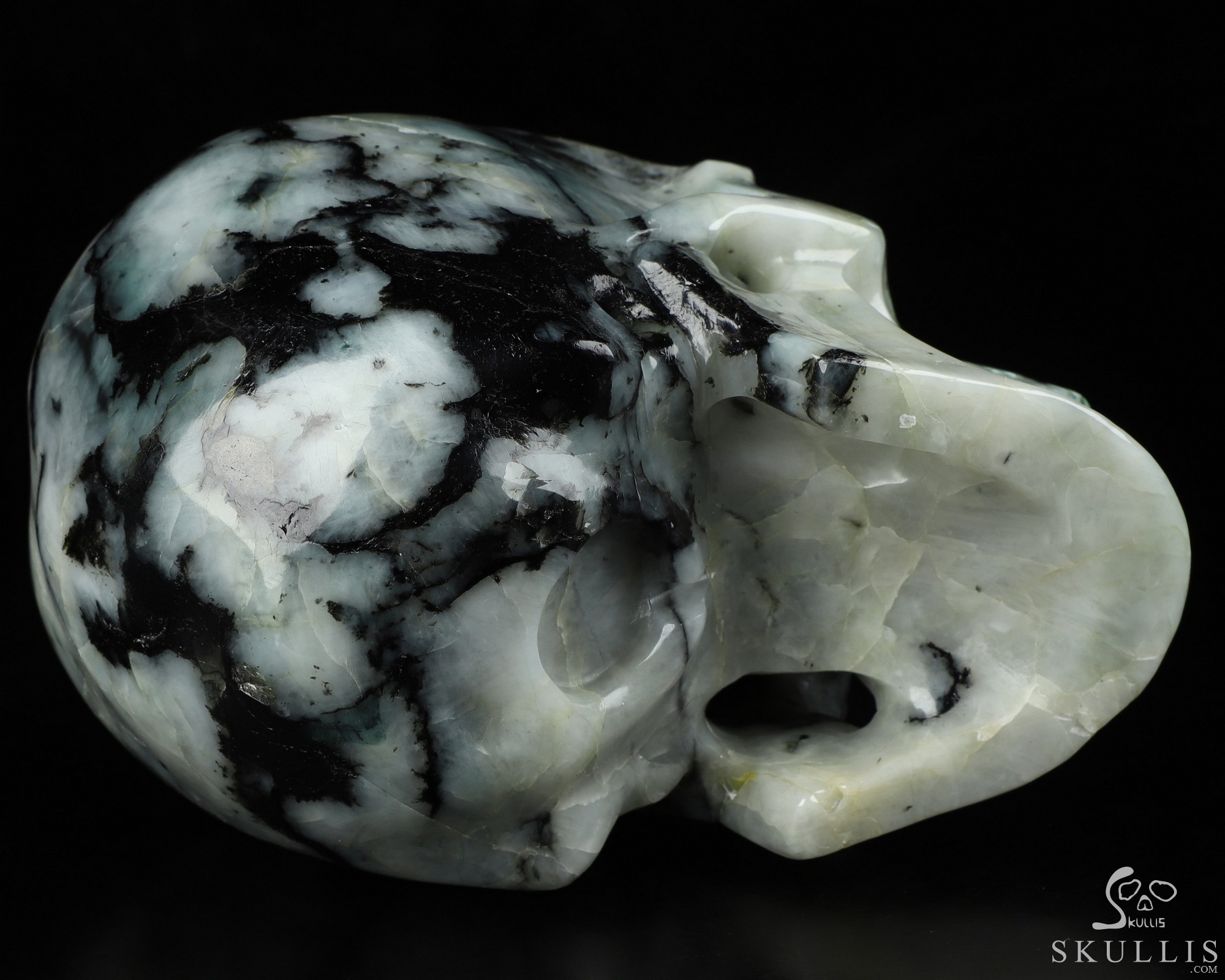 5.1" Emerald Carved Crystal Skull,Super Realistic, Crystal Healing ...